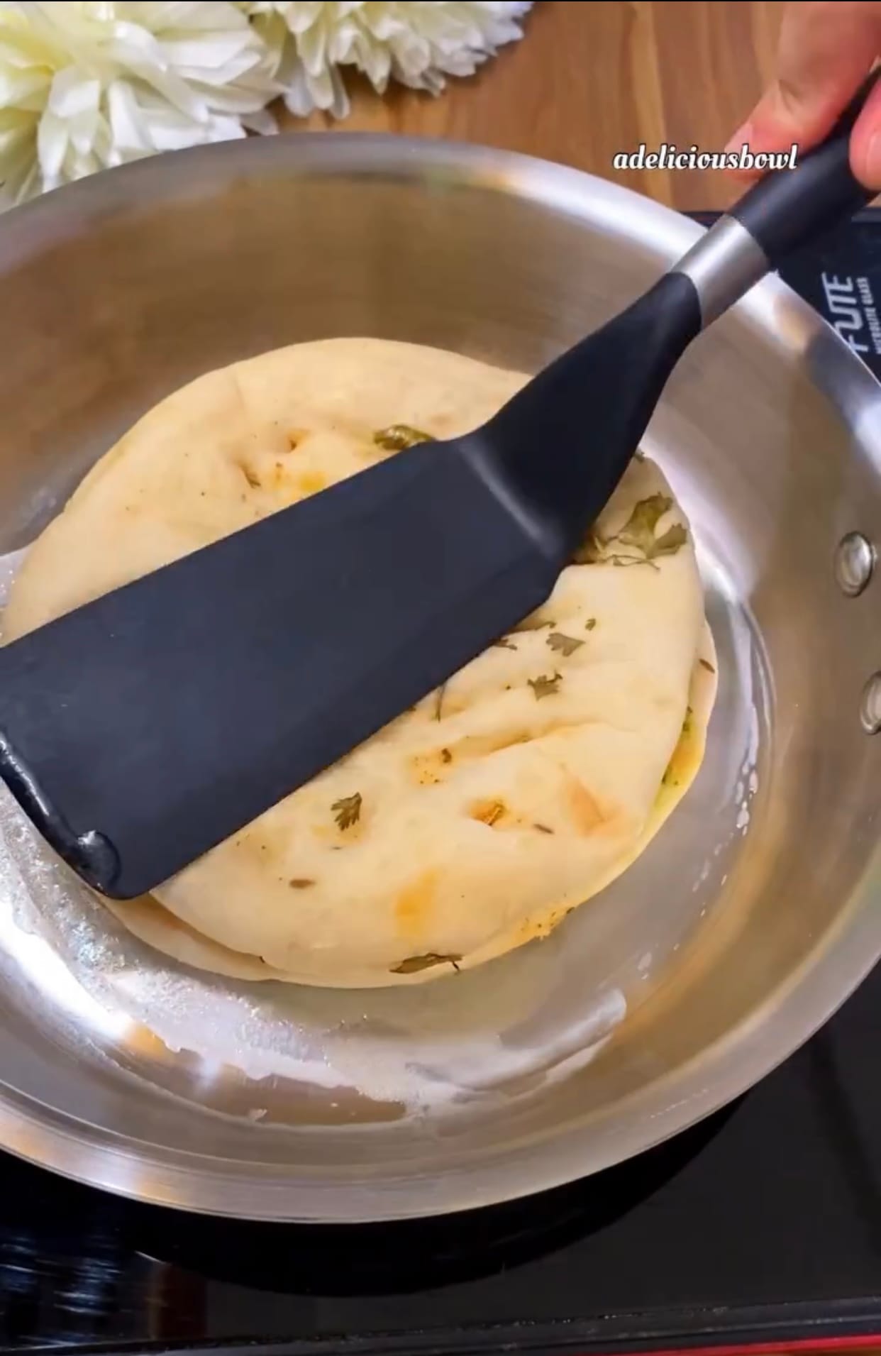 Paneer Kulcha - A Delicious Bowl